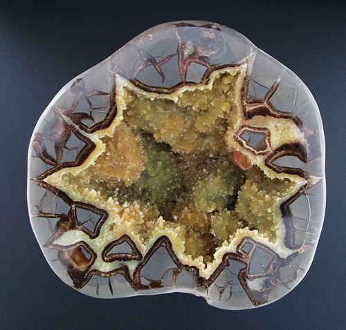 Septarian geode (concretion) | TOPGEO